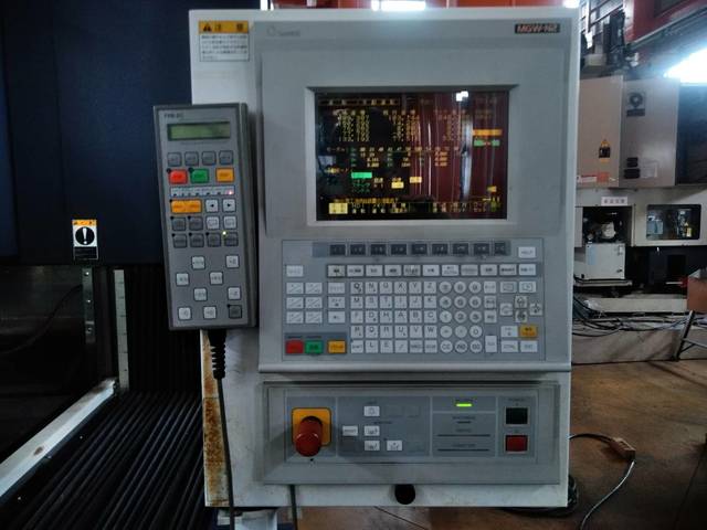 No45. Cắt dây EU64 Makino